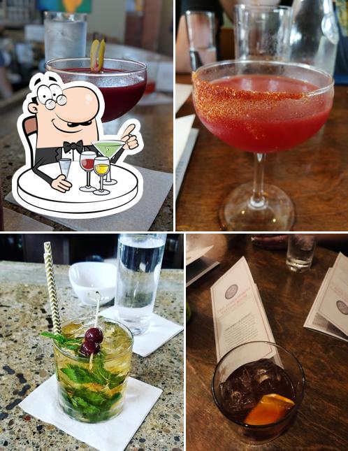Two James Spirits in Detroit - Restaurant reviews