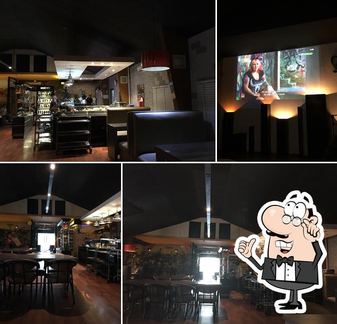 Lee Cafe, Manokwari - Restaurant reviews