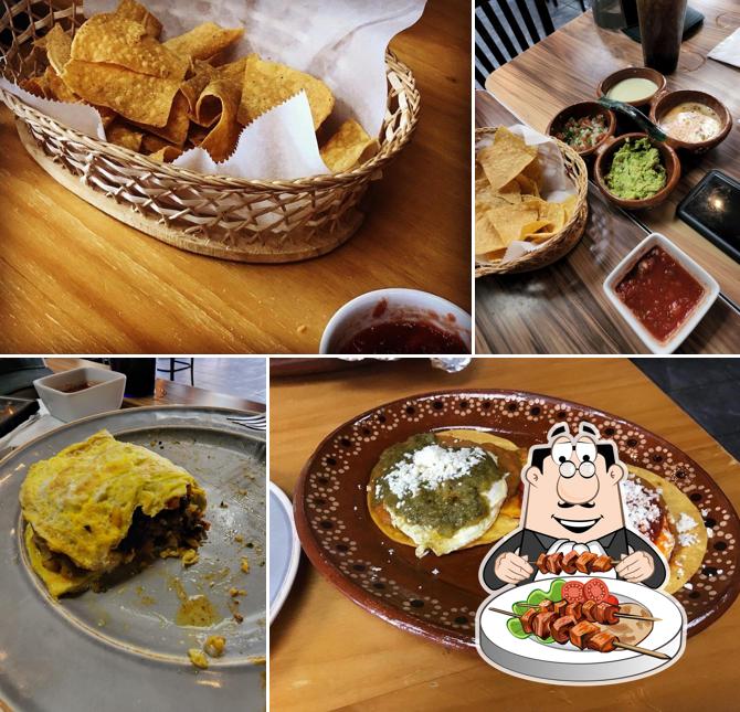 Buen Dia Cafe in Park Hill - Restaurant menu and reviews