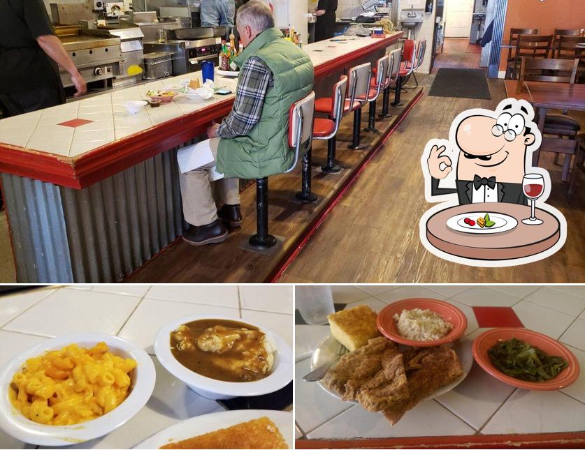 Chef Paul's Cafe, Fresno - Restaurant menu, prices and reviews