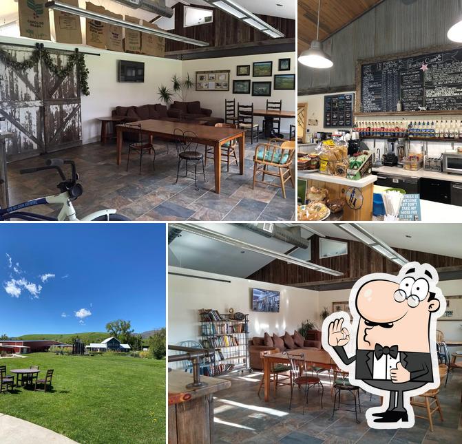 Howling Cow Cafe in Bellvue - Restaurant menu and reviews