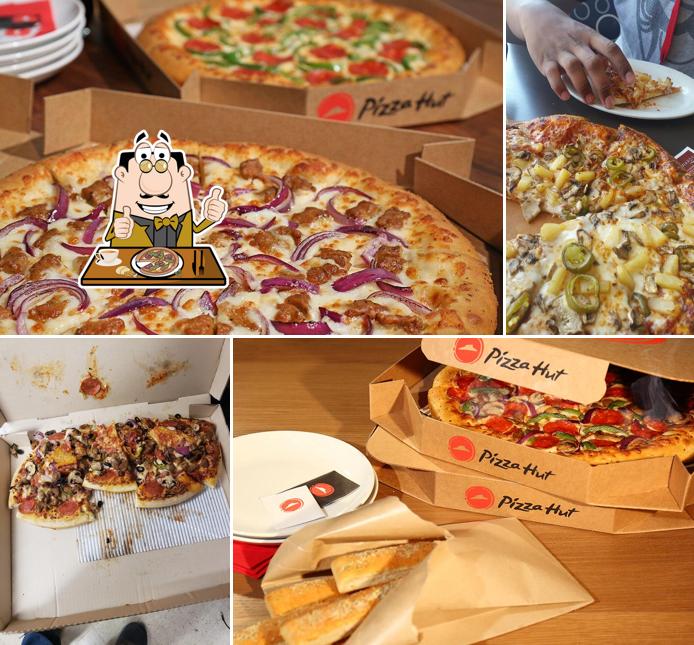 Pizza Hut, 3927 S MacArthur Dr in Alexandria - Restaurant menu and reviews