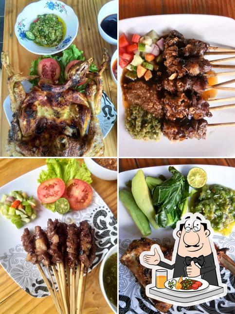 Teras Kuliner Mitoha Ipik Gandamanah restaurant, Purwakarta ...