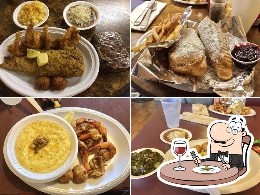 Bee'z Eats in Newnan - Restaurant menu and reviews