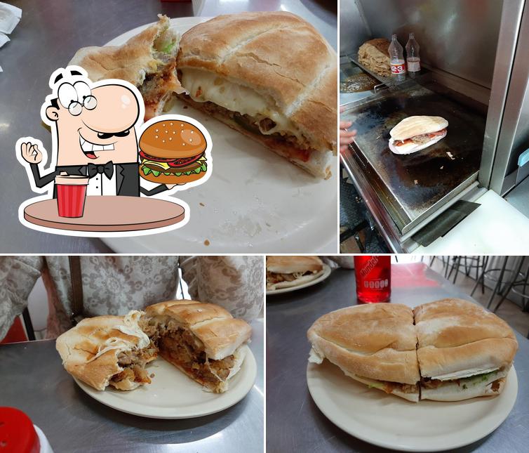 Tortas "Mary" restaurant, Ciudad Nicolás Romero, Emiliano Zapata 48 ...