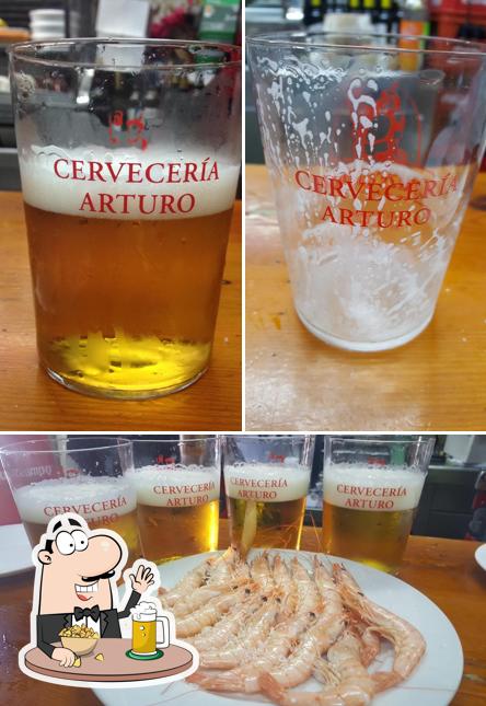 CERVECERÍA ARTURO, C. Séptimo Día, 12 in Seville - Restaurant reviews