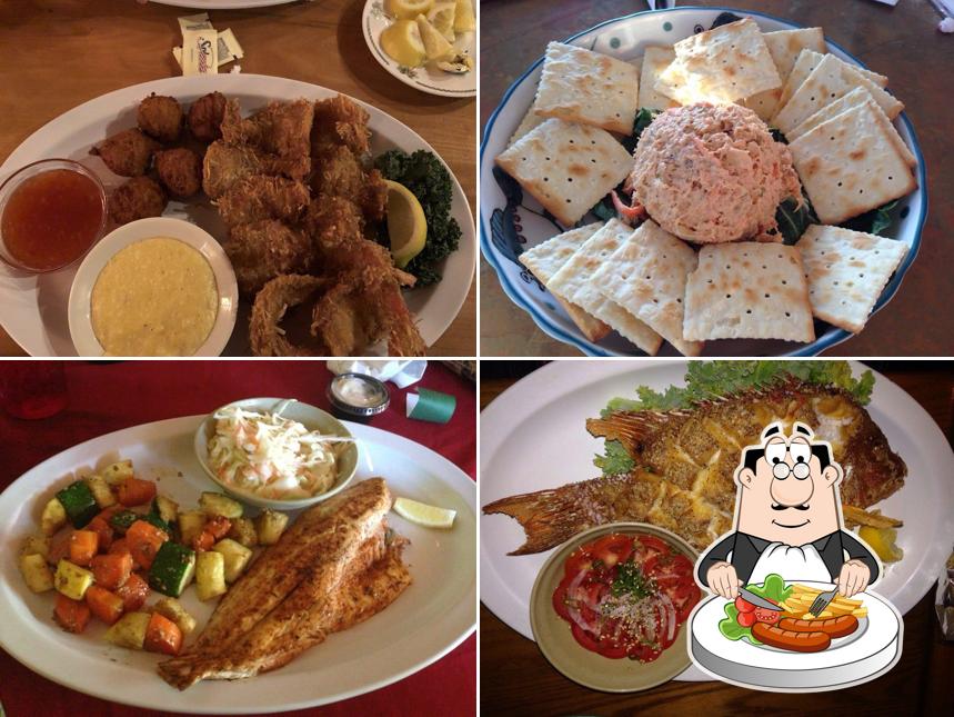 The Clam House Bar & Grill in Palmetto - Restaurant menu and reviews