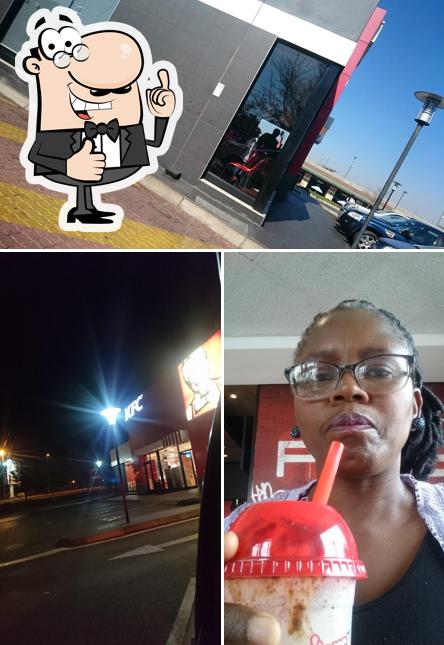 KFC Savannah Mall restaurant, Polokwane, Savannah Mall ...
