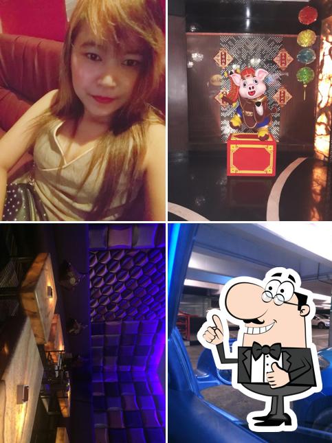 Club Deluxe Surabaya, Surabaya - Restaurant menu, prices and reviews