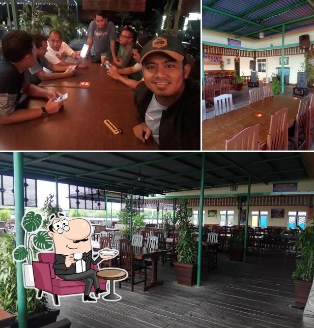 Jimbaran Cafe, Bontang, Jl. BATU SAHAS RT.20 KELURAHAN BONTANG KUALA ...