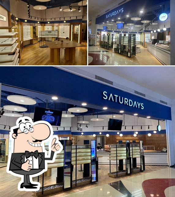 SATURDAYS Optik Trans Studio Mall Makassar, Macasar - Opiniones del ...