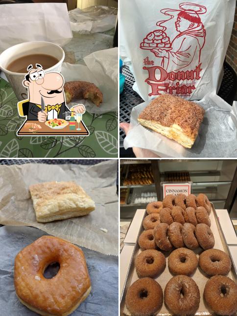 Top 5 restaurants with cinnamon rolls in Gatlinburg, december 2025 ...