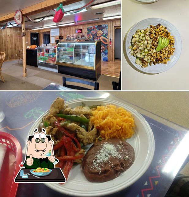 Order takeout in Christmas Valley