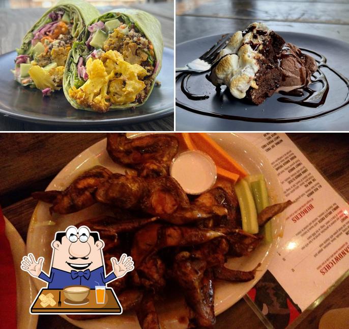Cobra Lounge, Chicago, Ashland - Restaurant menu, prices and reviews