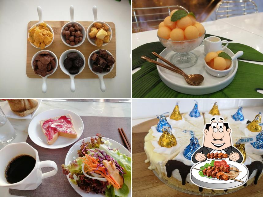 Copper Cafe , Ban Phai - Restaurant reviews