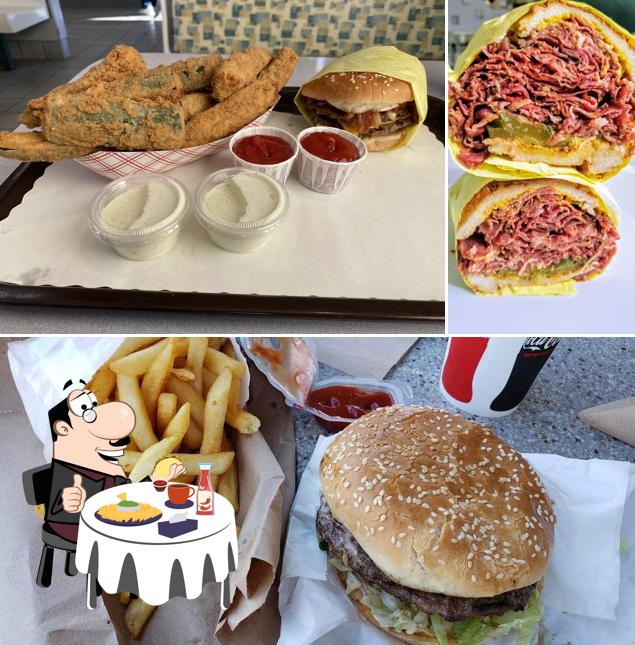 Varsity Burgers in Anaheim - Restaurant menu and reviews