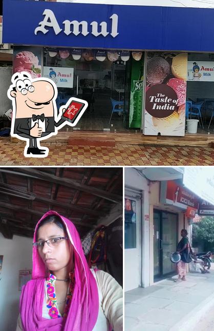 Amul Parlour, Gandhidham - Restaurant menu, prices and reviews