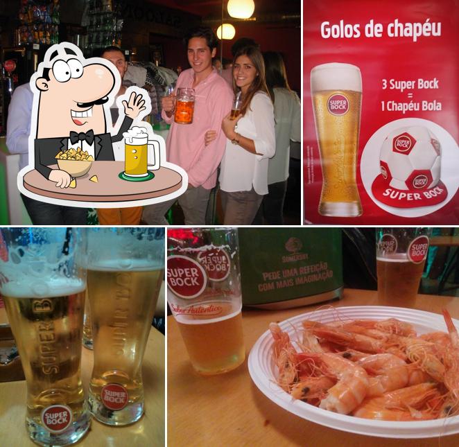 Bar Saloon, Porto - Restaurant menu, prices and reviews
