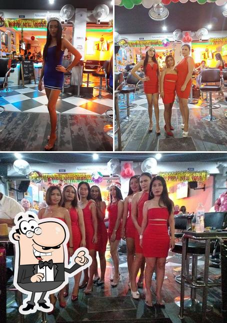 Fever Bar Pattaya, Pattaya - Menú del restaurante, precios y reseñas
