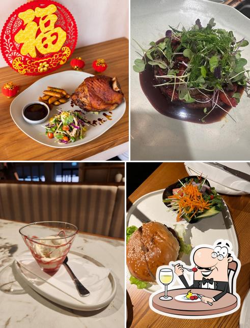Hurricane's Grill Castle Hill, Castle Hill - Restaurant menu, prices ...