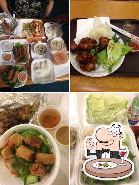 Little Cafe Siam, Honolulu - Restaurant menu, prices and reviews