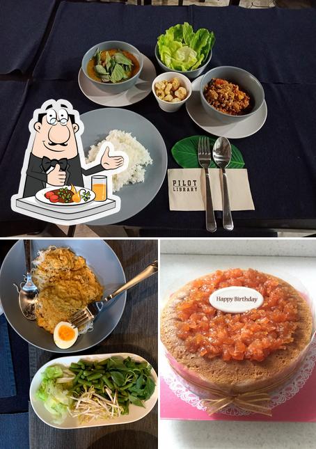 Pilot Library cafe, Bangkok - Restaurant reviews