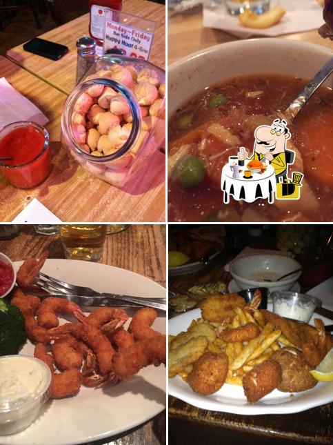 Cap'n Cats Clam Bar & Tavern in West Deptford - Restaurant menu and reviews