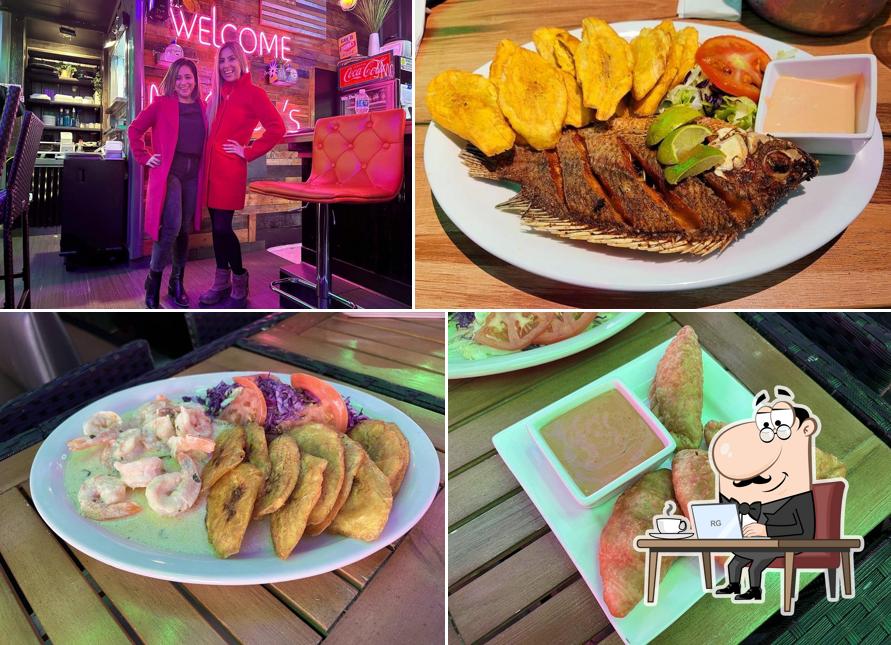 McCoco's The Best Caribbean Family Restaurant & catering, West Allis ...