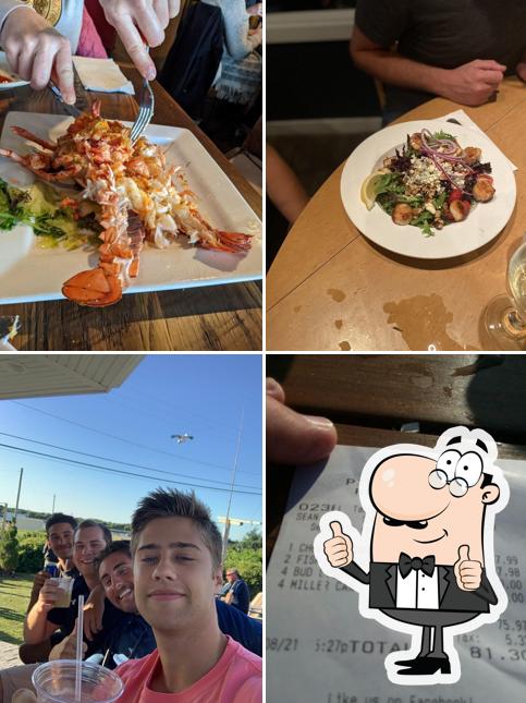 Pilot House Restaurant and Lounge in Sandwich - Restaurant menu and reviews