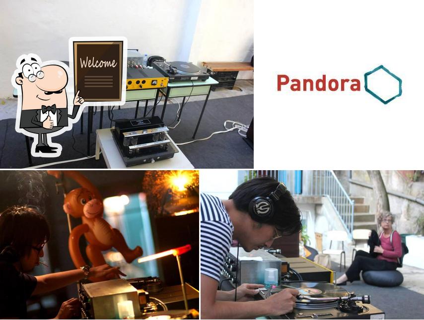 Pandora Patio Cafe, Porto - Restaurant reviews