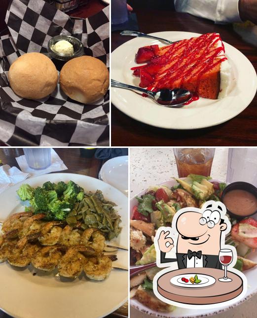 Harrison's Grill & Bar in Clinton - Restaurant menu and reviews