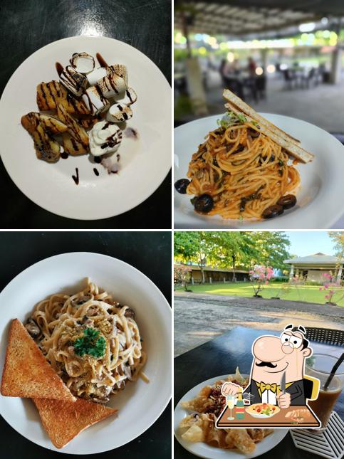 Smile's Veggie Cafe, Bacolod - Restaurant menu, prices and reviews