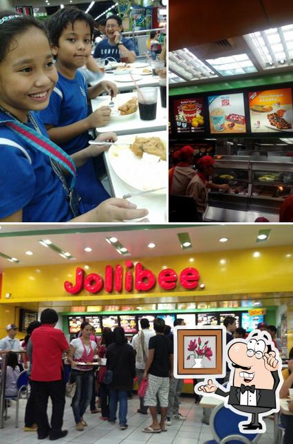 Jollibee restaurant, Zamboanga, W34G+9PC - Restaurant reviews