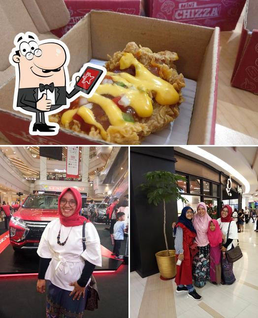 KFC restaurant, Medan, Jl. Jawa No.8 - 20231 - Restaurant reviews