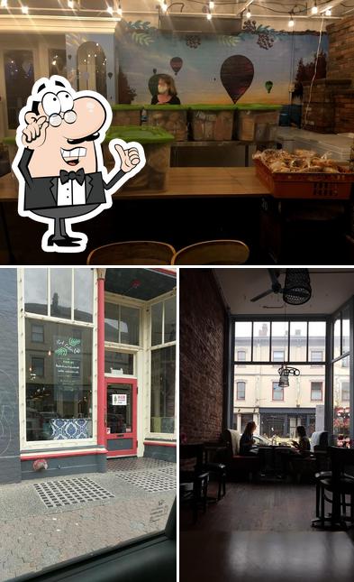 Red Cedar Cafe, Victoria - Restaurant menu, prices and reviews