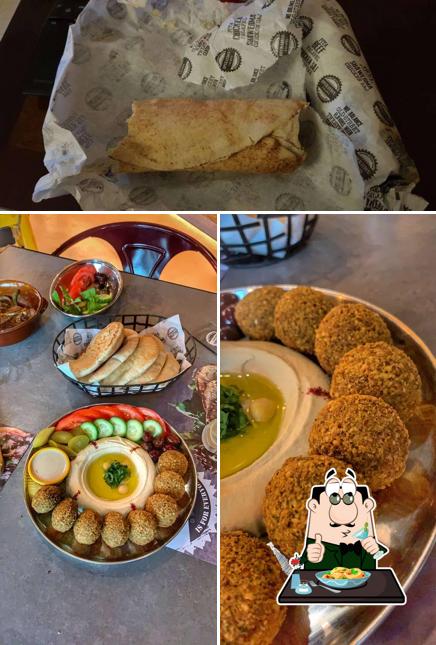 Restaurante Operation Falafel, Dubai, Dubai Media City CNBC Building C7 ...