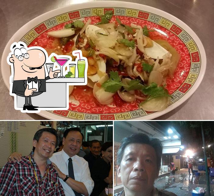 Saengchai Phochana restaurant, Bangkok, 762 5-7 ถนน สุขุมวิท - Restaurant reviews