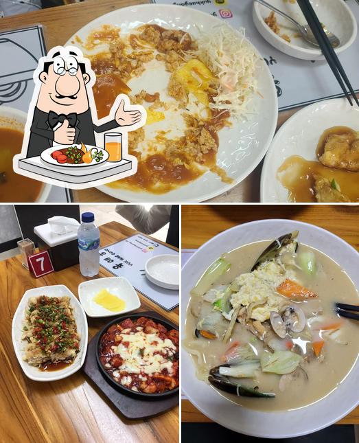 Yuk Hae Gong restaurant, Bekasi Regency, Ruko Pavilion Shop ...