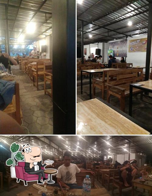 Café Menara Coffee, Malang - Opiniones del restaurante
