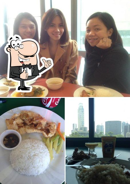 Dell's Food Hall cafeteria, Makati, 7/F Robinsons Summit - Restaurant ...