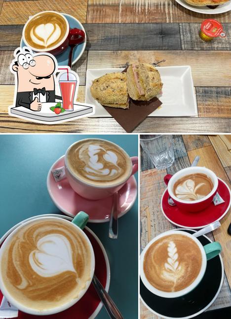 100% Coffee in Málaga - Restaurant reviews