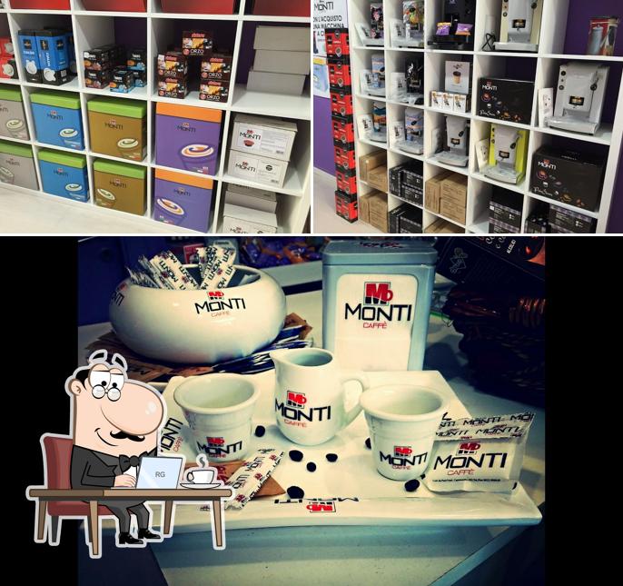 Point Stores Monti Caffe Via E.Restivo cafe, Palermo