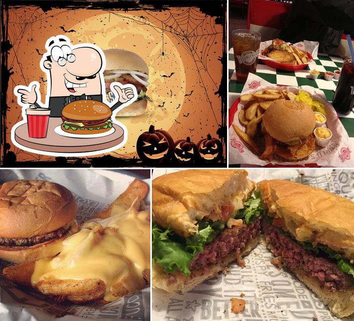 Fuddruckers in Hummelstown - Restaurant menu and reviews