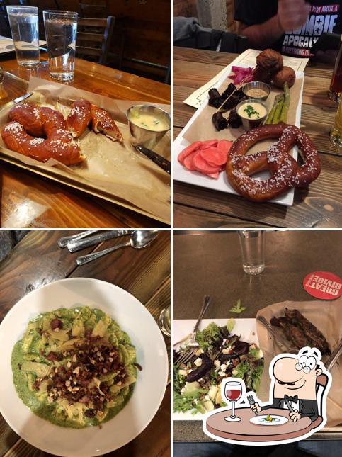 Find the best place to eat in Moscow, Idaho, spring 2024 - Restaurant Guru
