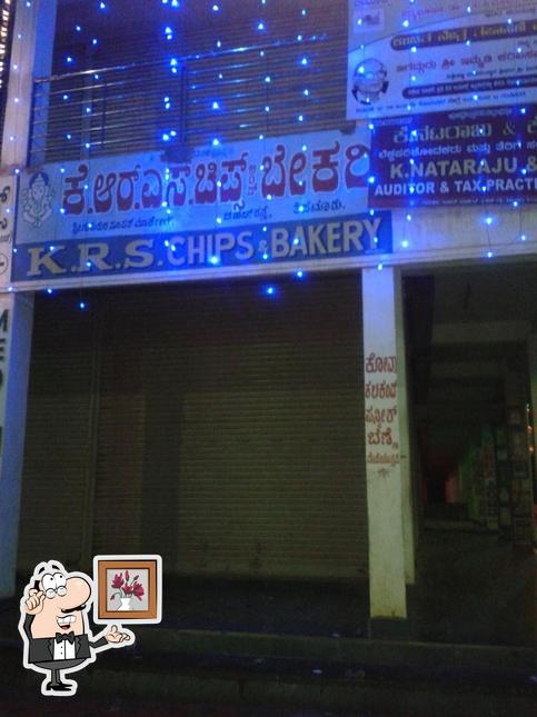 KRS chips and bakery, Tiptur - Restaurant reviews