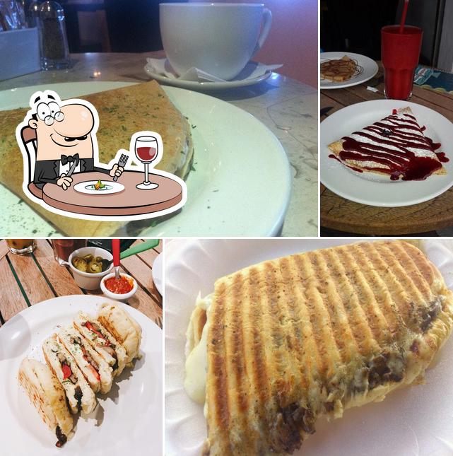 Mizha Crepe Plaza Juriquilla cafeteria, Santiago de Querétaro, Blvd ...