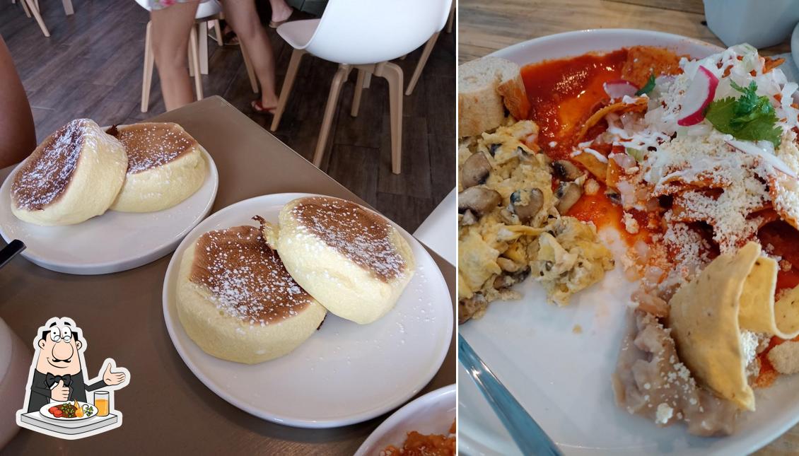 Fluffy's - Versalles, Puerto Vallarta - Restaurant menu, prices and reviews
