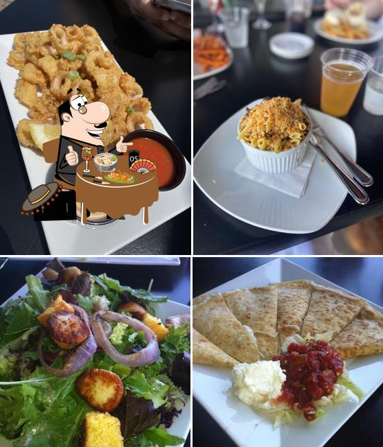 Port 305, Quincy - Restaurant menu, prices and reviews