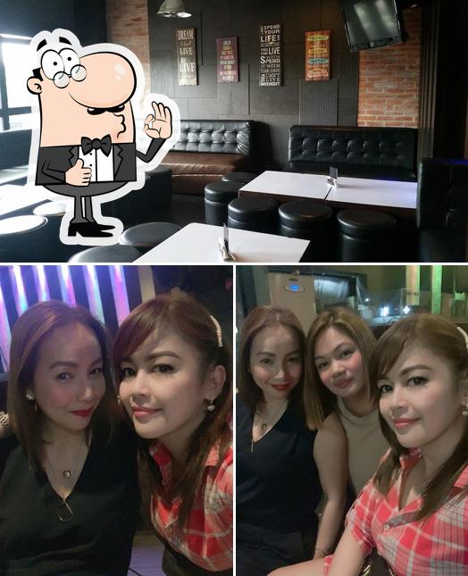 Red Martini pub & bar, Quezon City - Restaurant menu and reviews