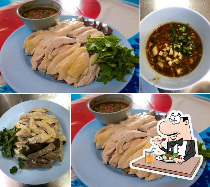 ข้าวมันไก่เบตง เพชรเกษม20 Khow Man Gai Betong PK20 鸡油饭 - jī you fàn ...
